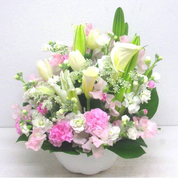 お取り寄せ オリジナルフラワー 《Funal arrangement》Spring Light Pink｜花キューピット・ お取り寄せフラワーギフト